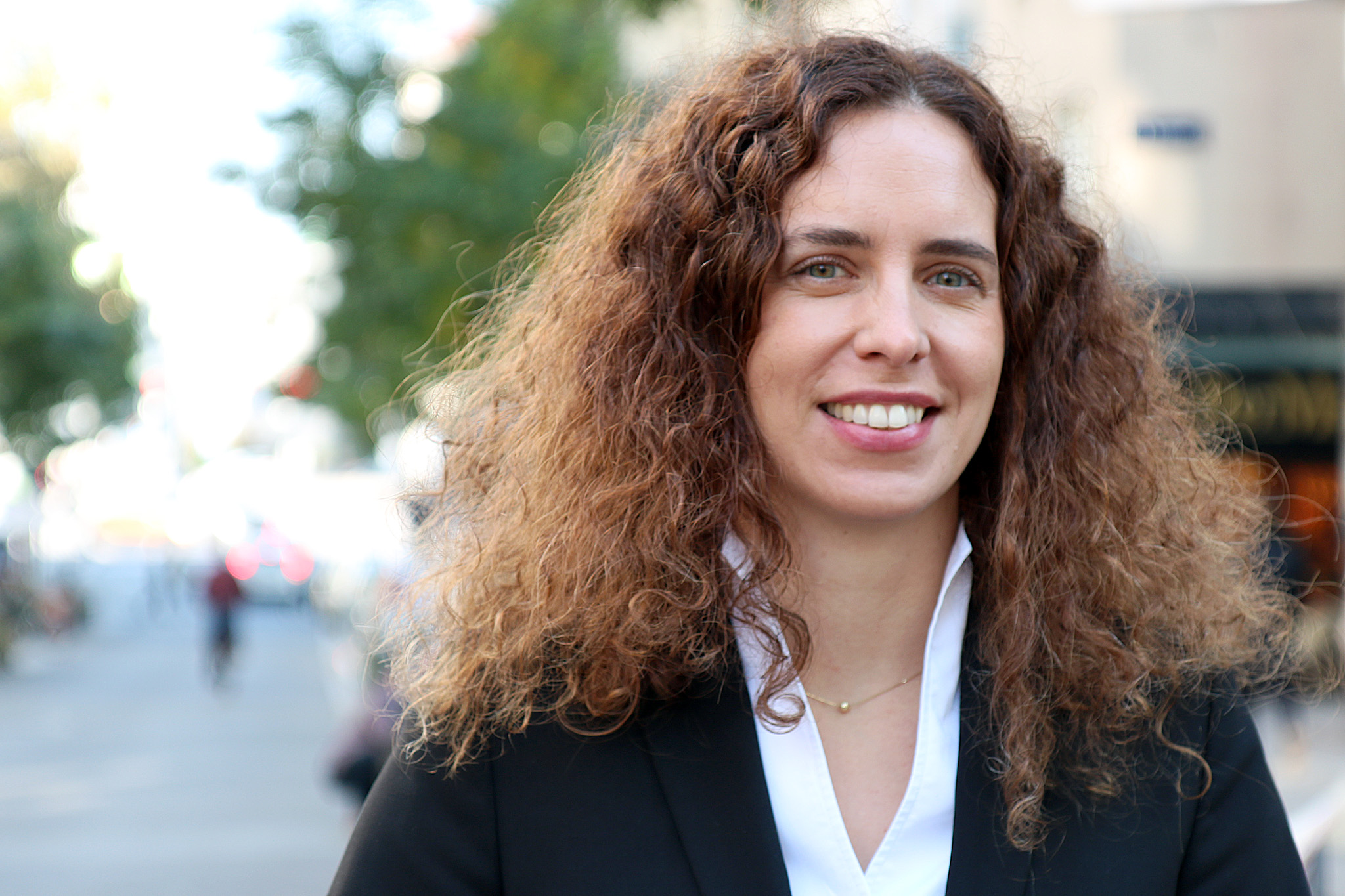 DI Dr. Kinga Hat - ÖIR