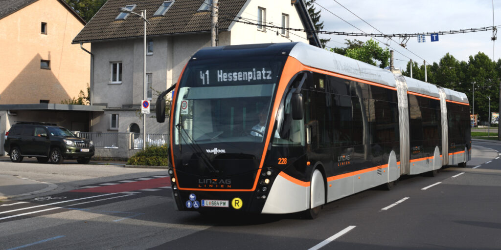 Linienkonzeption O-Buslinien 47, 48 und Buslinien 13, 14 in Linz - ÖIR